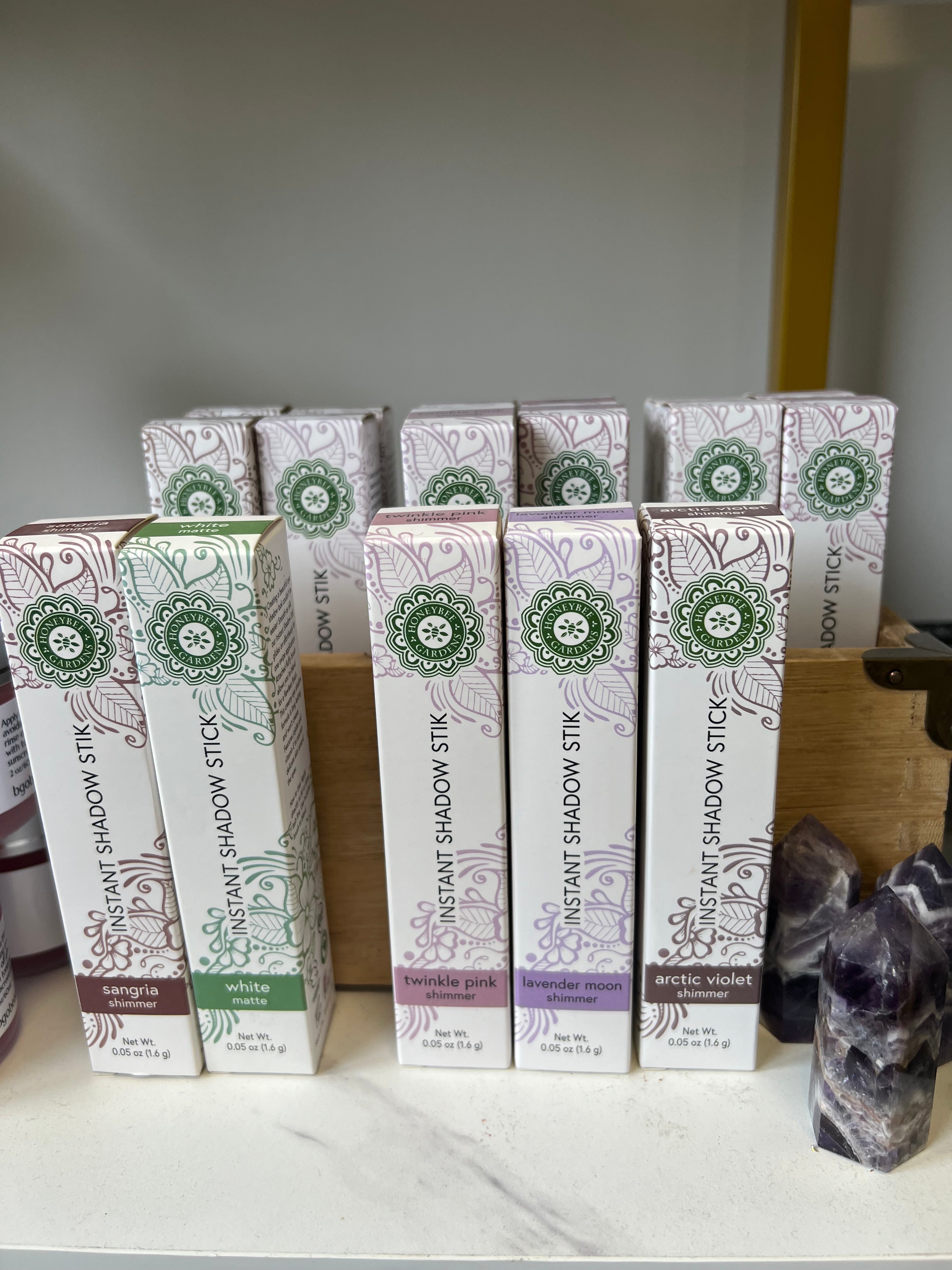 BOGO Sale Honeybee Gardens Instant Shadow Stick – bgo beauty